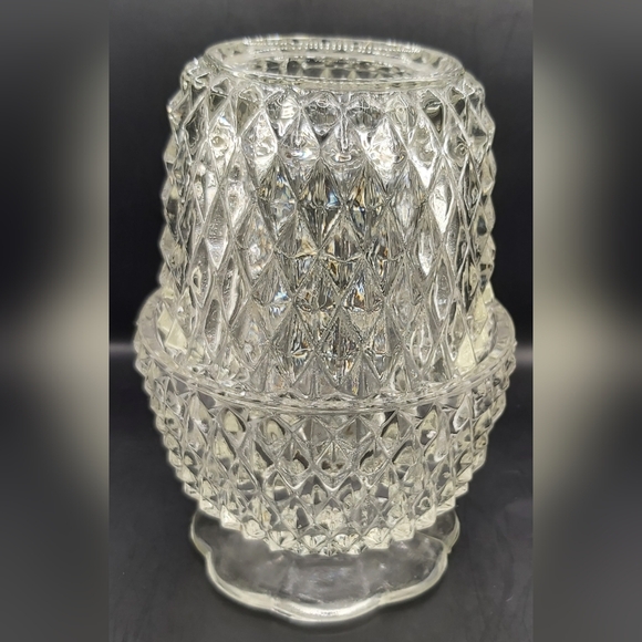 Indiana Glass | Accents | Indiana Glass Diamond Pattern Fairy Lamp ...